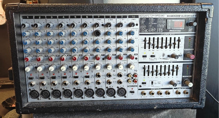 Behringer Europower PMX2000 2x250-Watt Stereo Powered Mixer with Multi ...